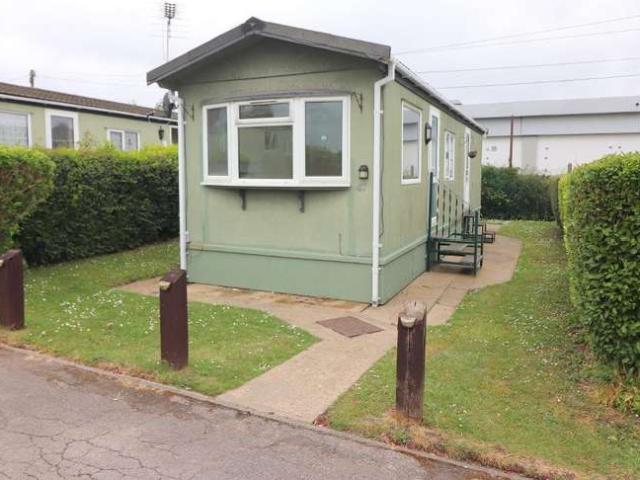 1 Bedroom Park Home Mobile Home