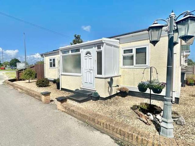 1 Bedroom Park Home Mobile Home
