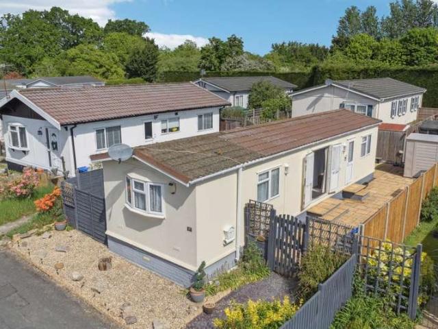 1 Bedroom Park Home Mobile Home
