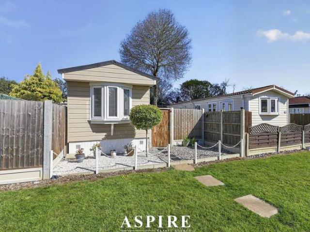 1 Bedroom Park Home Mobile Home