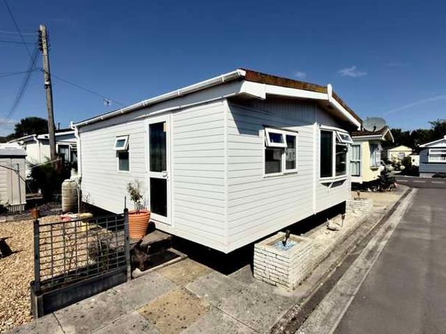 1 Bedroom Park Home Mobile Home