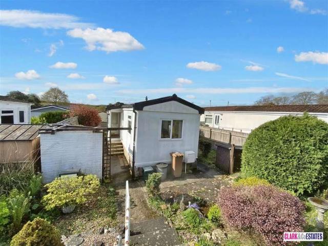 1 Bedroom Park Home Mobile Home