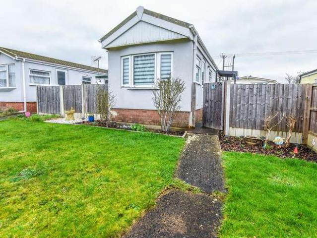1 Bedroom Park Home Mobile Home