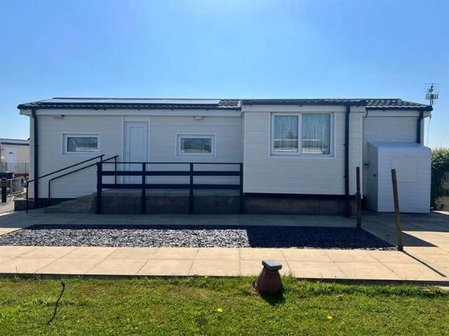 1 Bedroom Park Home Mobile Home