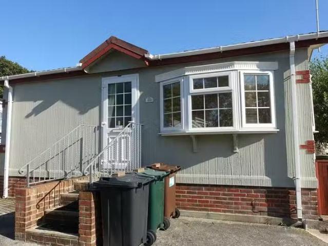 1 bedroom park home for sale in Oak Tree Lane, Eastbourne, BN23