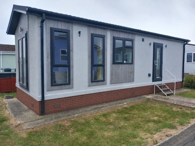 1 bedroom park home for sale