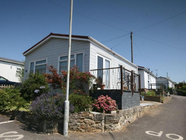 1 bedroom park home for sale