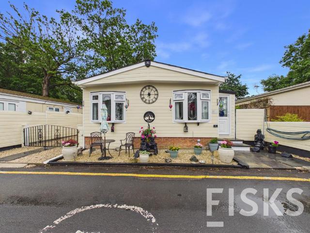 1 bedroom park home for sale