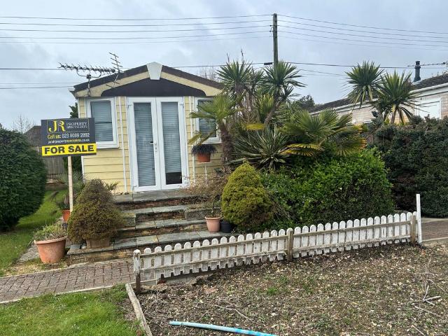 1 bedroom park home for sale