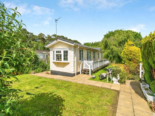 1 bedroom park home for sale