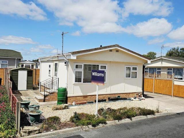 1 bedroom park home for sale