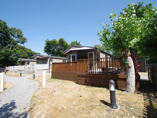 1 bedroom park home for sale