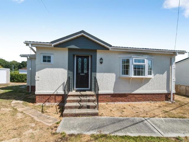 1 bedroom park home for sale