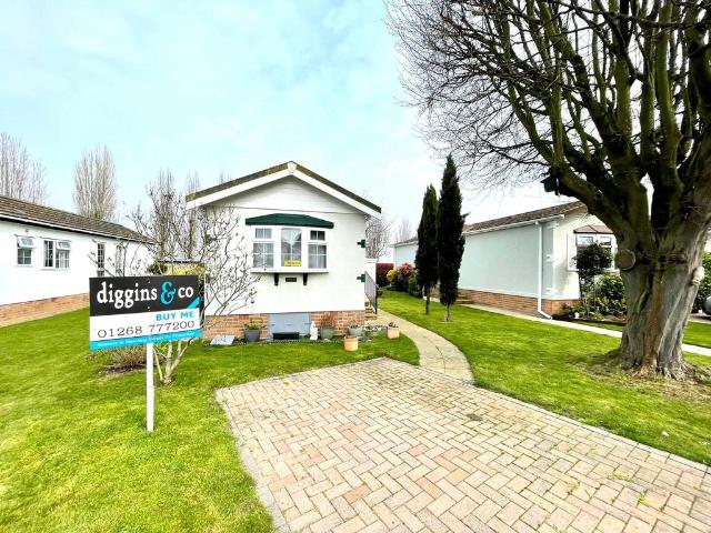 1 bedroom park home for sale