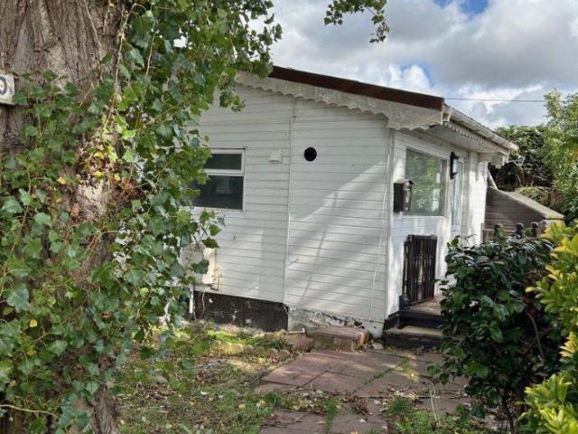 1 bedroom park home for sale