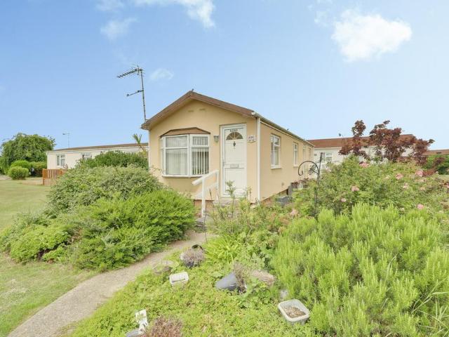 1 bedroom park home for sale