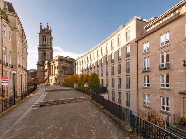 1 bedroom parking for sale