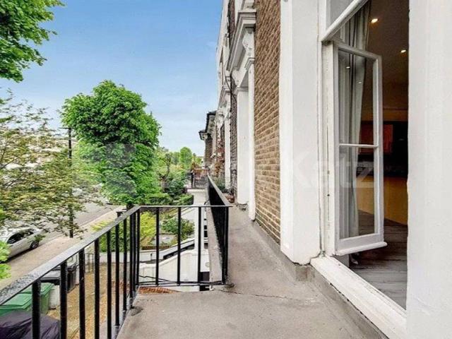 1 Bedroom, Part Furnished Flat in Gaisford Street NW5