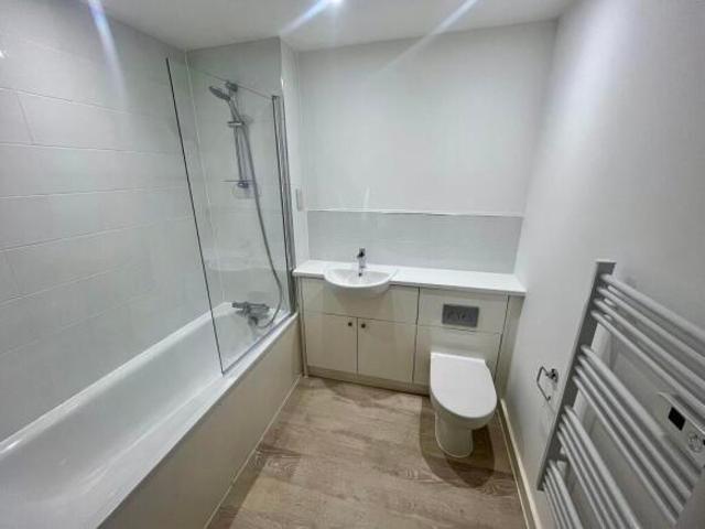 1 bedroom penthouse for rent in 603 Armstrong House, Fletton Quays, Peterborough, PE2