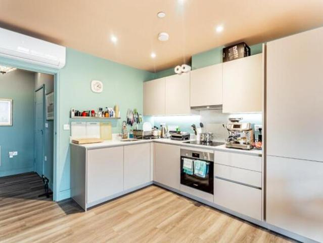 1 bedroom penthouse for sale in Duddell House, Campfield Road, St. Albans, Hertfordshire, AL1