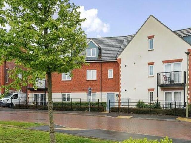 1 Bedroom Penthouse For Sale In Faringdon, Oxfordshire