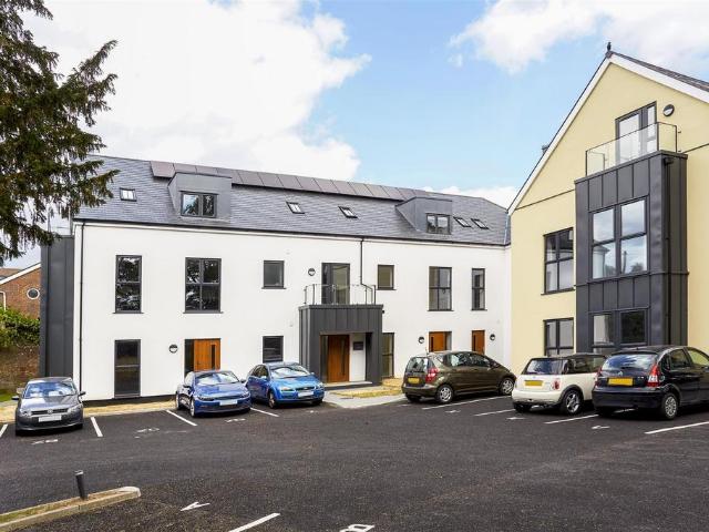 1 bedroom penthouse for sale