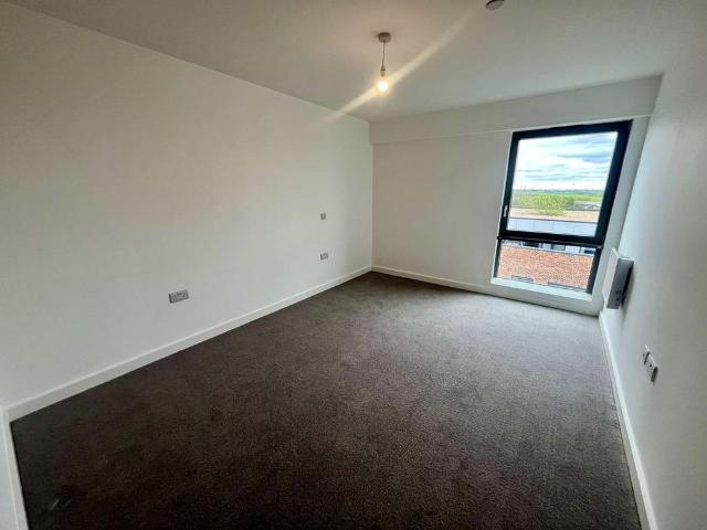 1 bedroom penthouse to rent