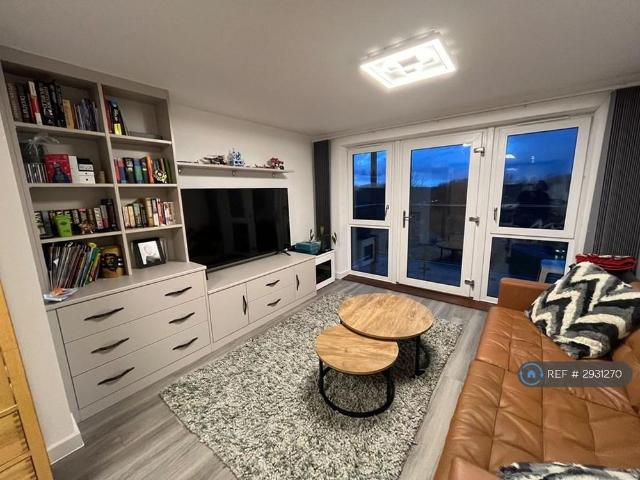 1 bedroom penthouse to rent