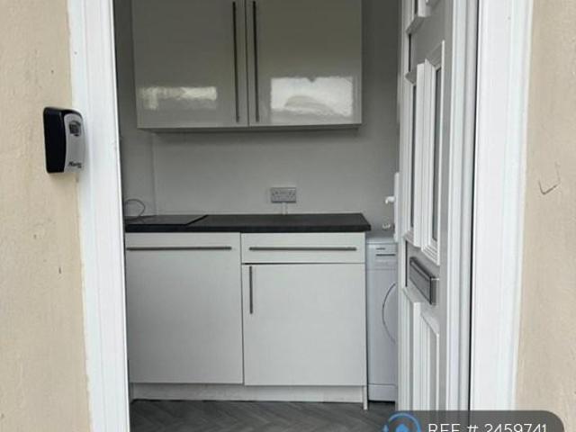 1 bedroom penthouse to rent
