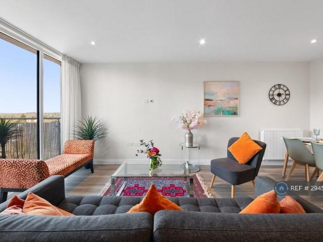1 bedroom penthouse to rent
