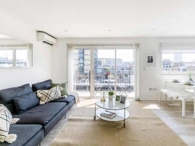 1 bedroom penthouse to rent