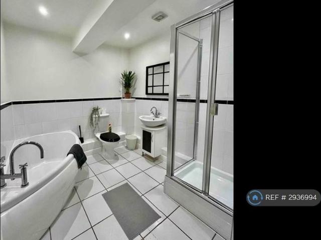 1 bedroom penthouse to rent