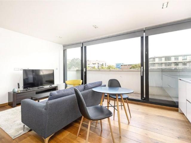 1 bedroom penthouse to rent