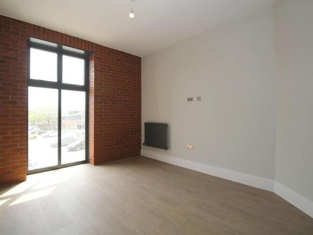 1 bedroom penthouse to rent