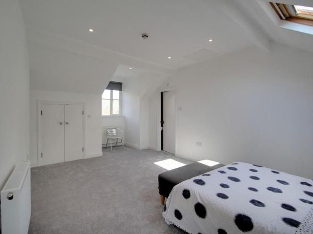 1 bedroom penthouse to rent