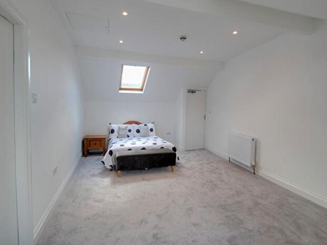 1 Bedroom Penthouse To Rent In Daneshill Road, Leicester, LE3
