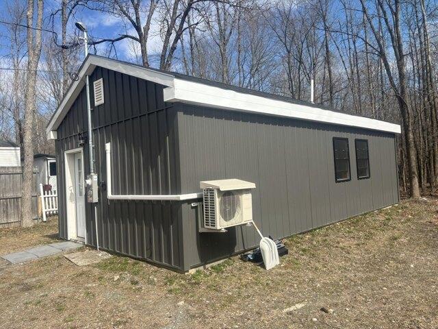 1 bedroom, Pittsfield ME 04967 LS102218110