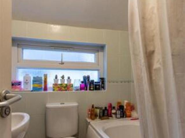 1 bedroom private hall for rent in Allensbank Road, Heath, CF14