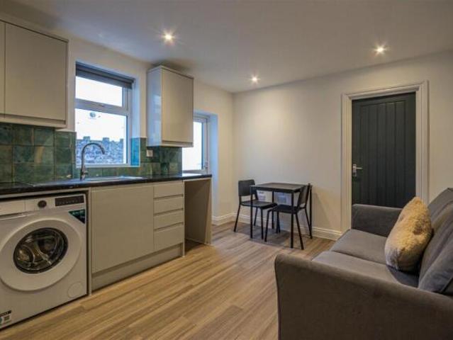 1 bedroom private hall for rent in Colum Road, Cathays, CF10