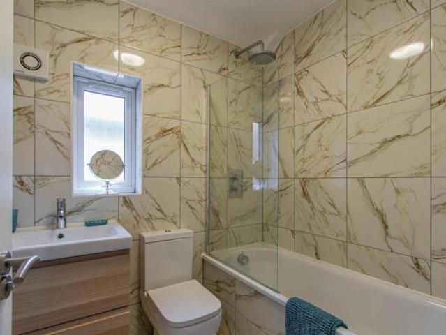 1 bedroom private hall for rent in Howard Terrace, Roath, CF24