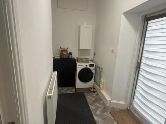 1 bedroom private hall for rent in Parkfield Lodge House, LA1