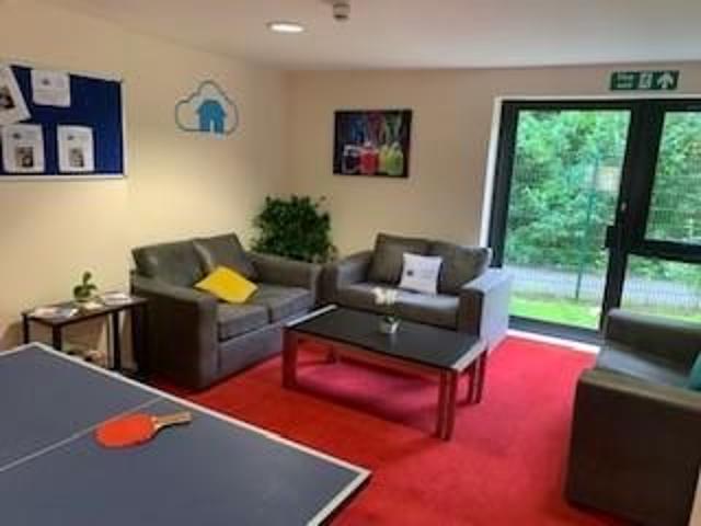 1 bedroom private hall to rent