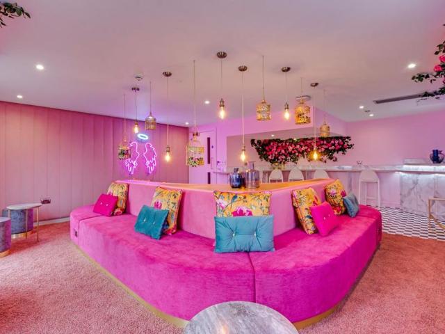 1 bedroom private hall to rent