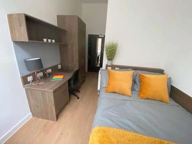 1 Bedroom Private Hall To Rent In Westwood Way, CV4