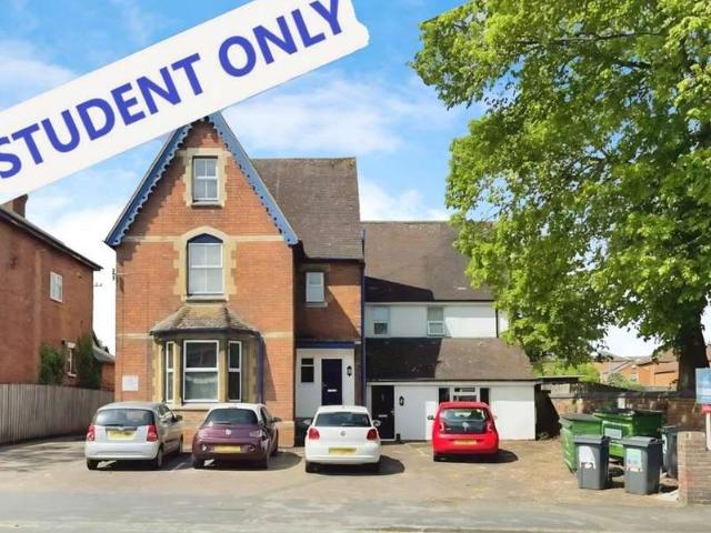 1 Bedroom Property