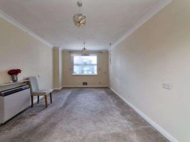 1 Bedroom Property