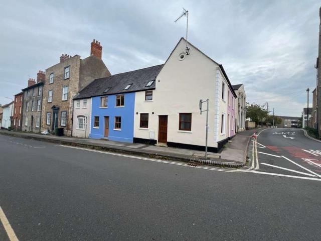 1 Bedroom Property