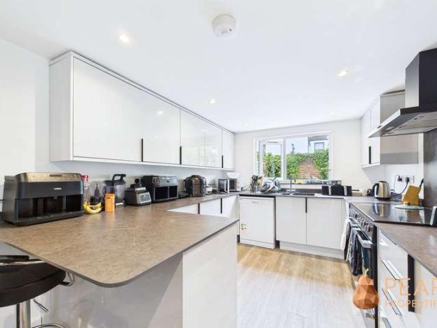 1 Bedroom Property