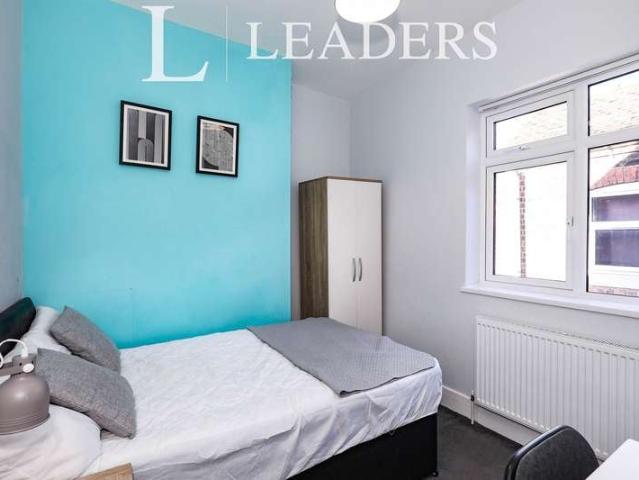 1 Bedroom Property