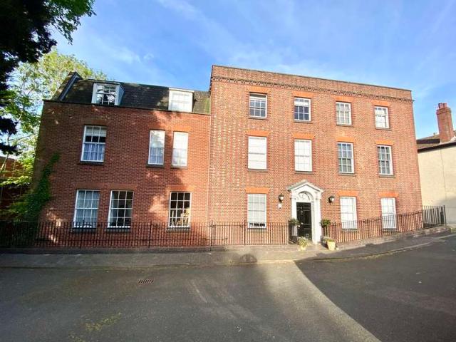 1 Bedroom Property